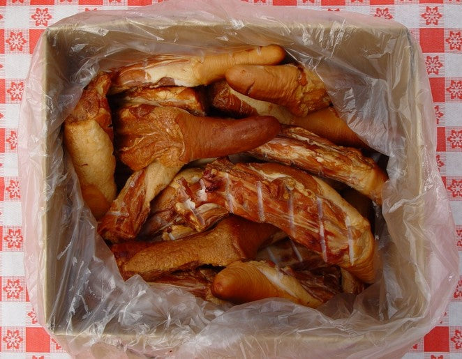 Lee Smoked Pig Tails – D.L.Lee & Sons, Inc.